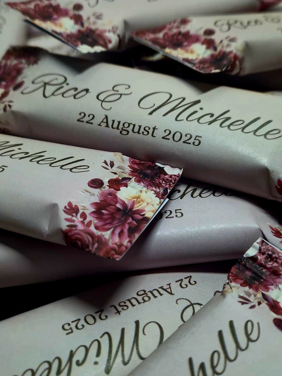 Personalised Wrapped Chocolates – Houterasies