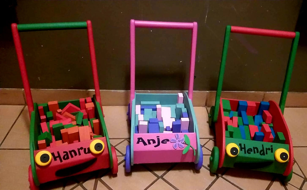 Wooden Block Trolley – Houterasies